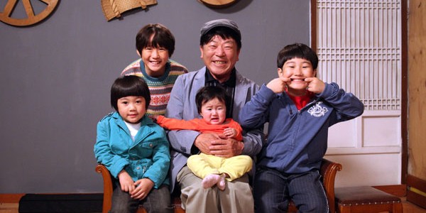 Suspicious Family - Drama Haven